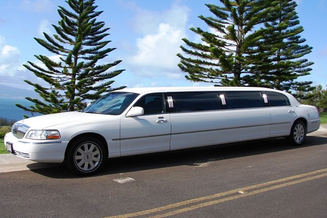 Executive Transportation on Maui to/from Kahului Airport